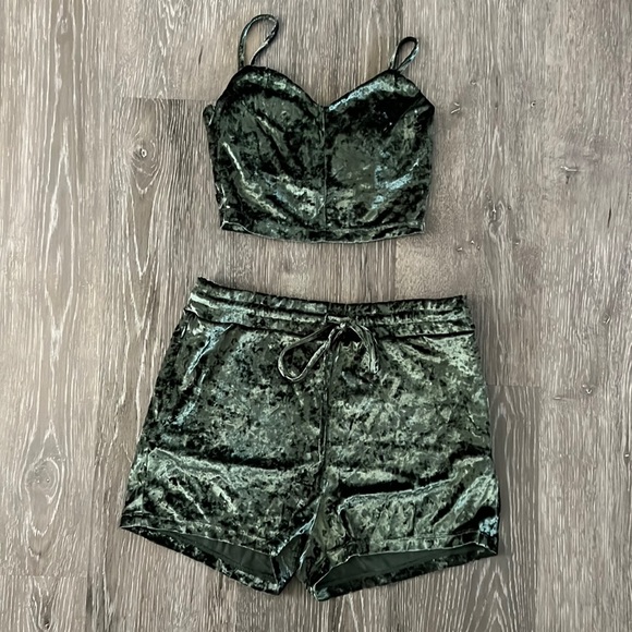 Buffbunny Collection | Intimates & Sleepwear | Buffbunny Frozen Velvet ...